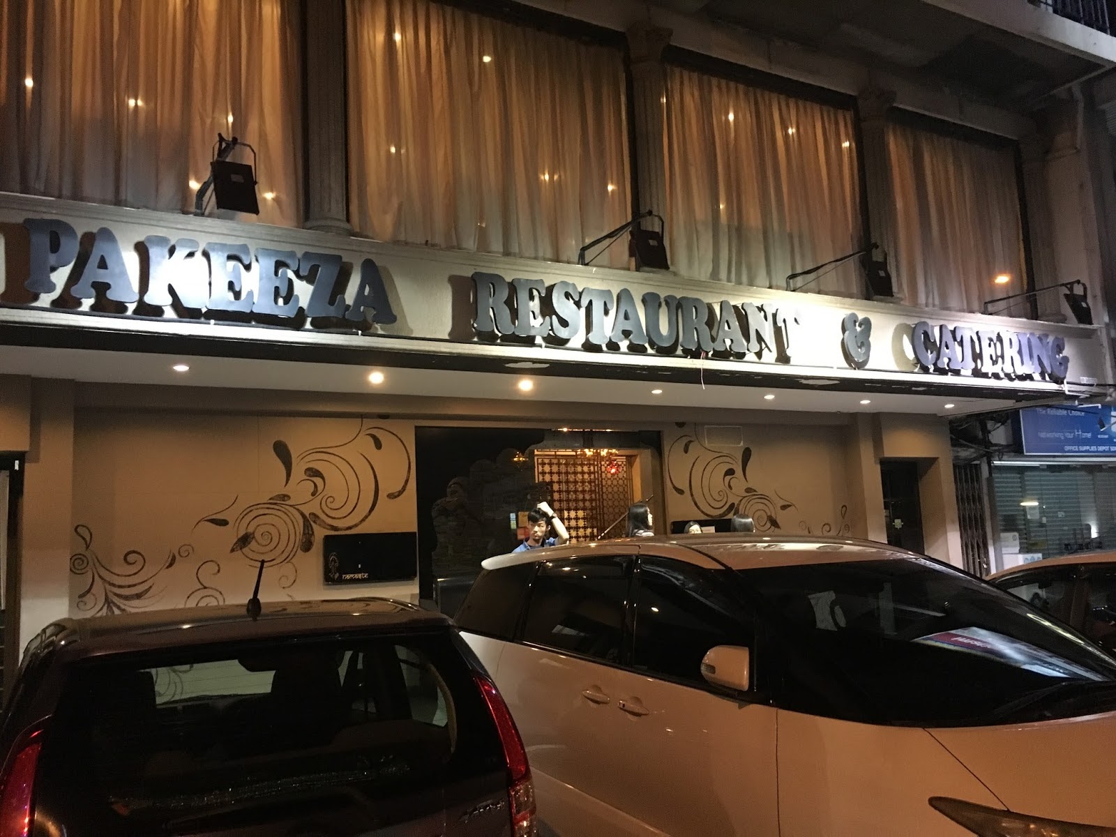 √ 40 Tempat Makan Menarik di Ipoh Waktu Malam & Pagi