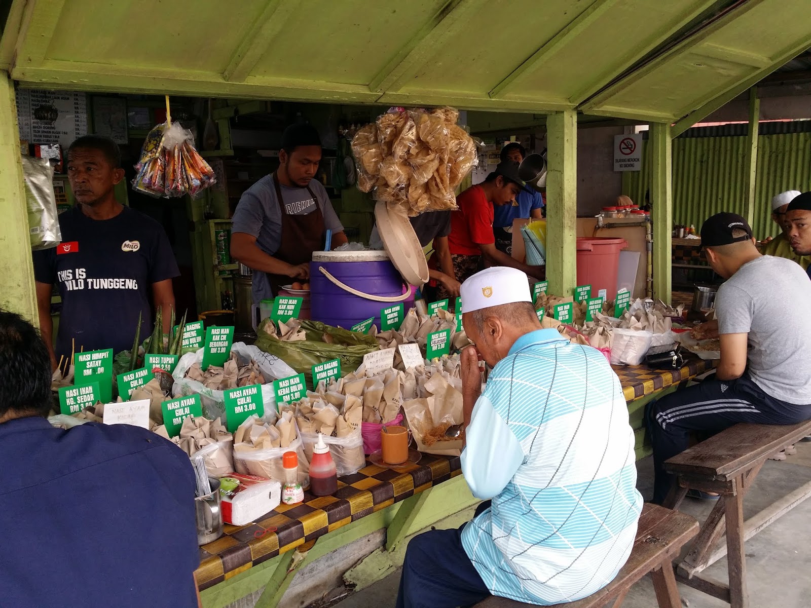 √ 40 Tempat Makan Menarik di Kelantan Sarapan-Makan Malam