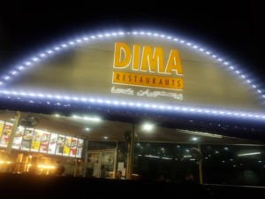 √ 55 Tempat Makan Menarik di Melaka Terkini 2024, Sedap!