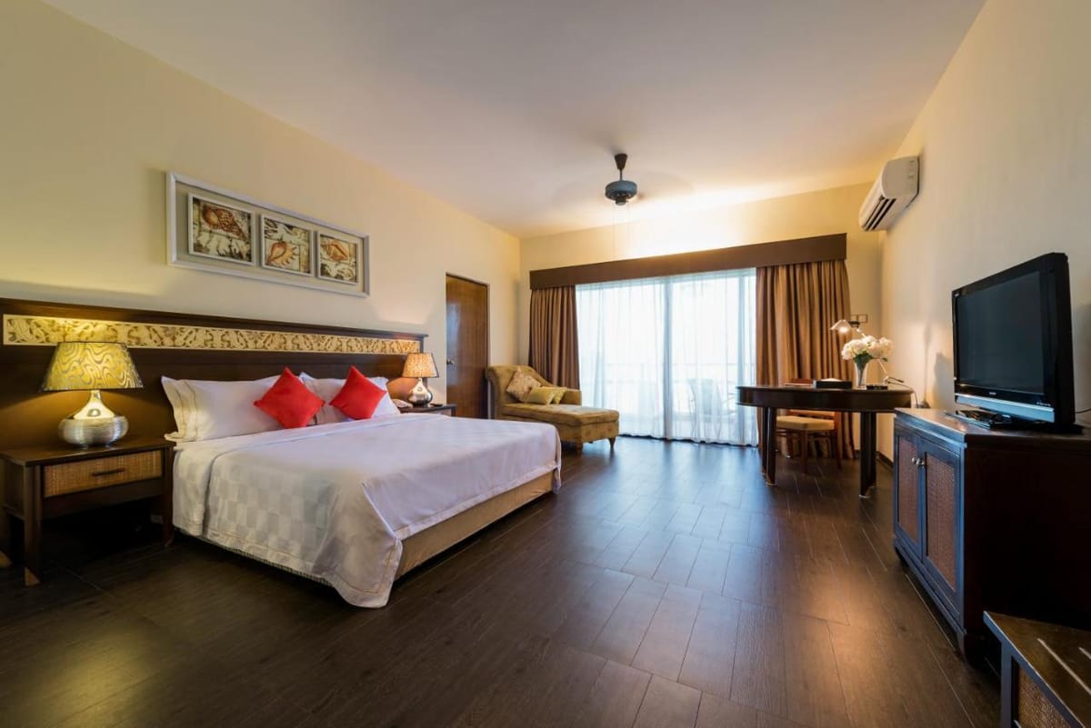 √ TOK AMAN Bali Beach Resort: Review & Harga 2026