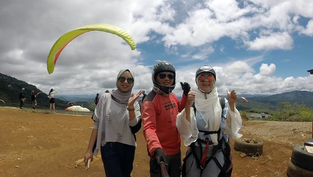 √ RANAU PARAGLIDING PARK: Review & Harga Tiket 2025