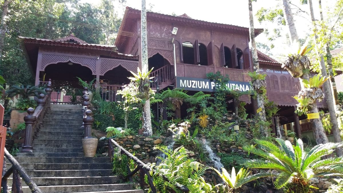 √ GUNUNG JERAI: Sejarah, Tarikan, Harga Tiket 2026