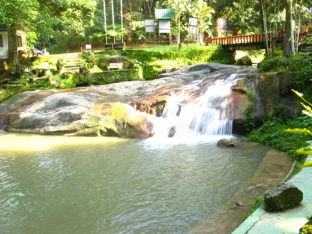 √ AIR TERJUN JUNJONG: Tarikan, Aktiviti, Harga Tiket 2026