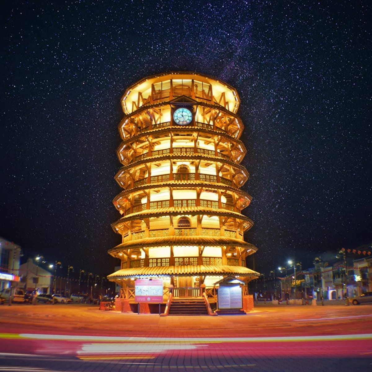 √ MENARA CONDONG Teluk Intan: Review & Harga Tiket 2025