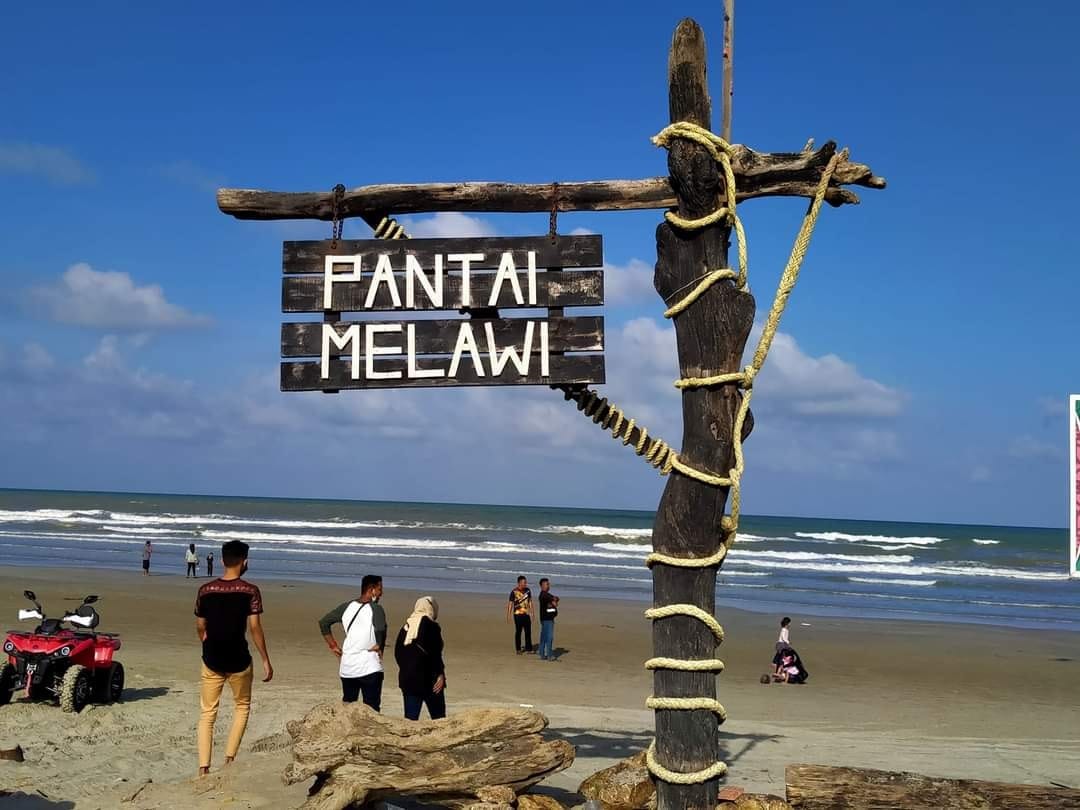 √ PANTAI MELAWI: Tarikan, Aktiviti, Harga Tiket 2025