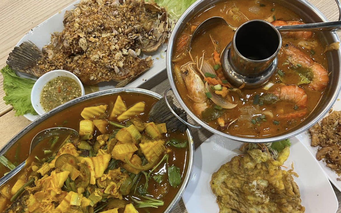 √ 22 Tempat Makan Menarik di Padang Besar Sedap