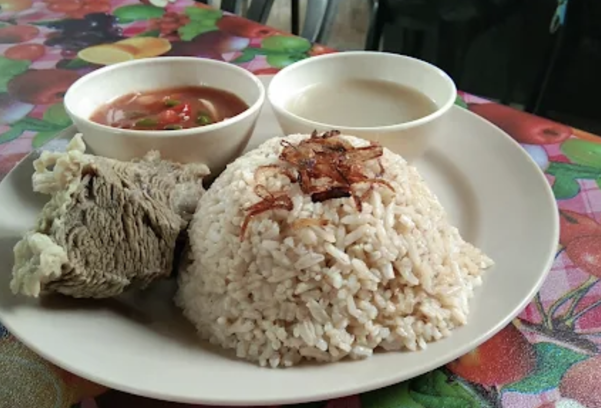 √ 22 Tempat Makan Menarik di Kepala Batas