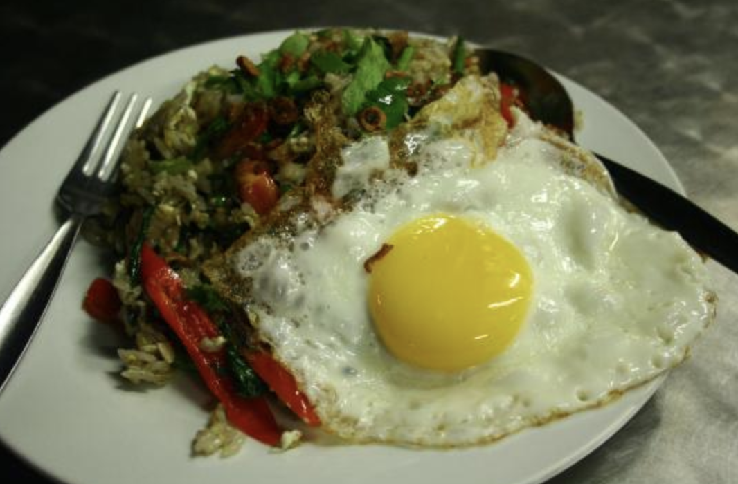 √ 25 Tempat Makan Menarik di Kuala Terengganu