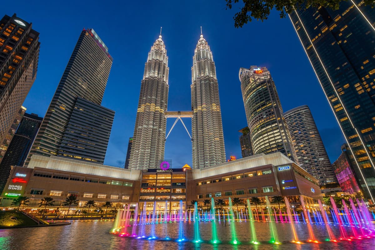 √ KLCC PARK: Review, Tarikan, Harga Tiket 2025